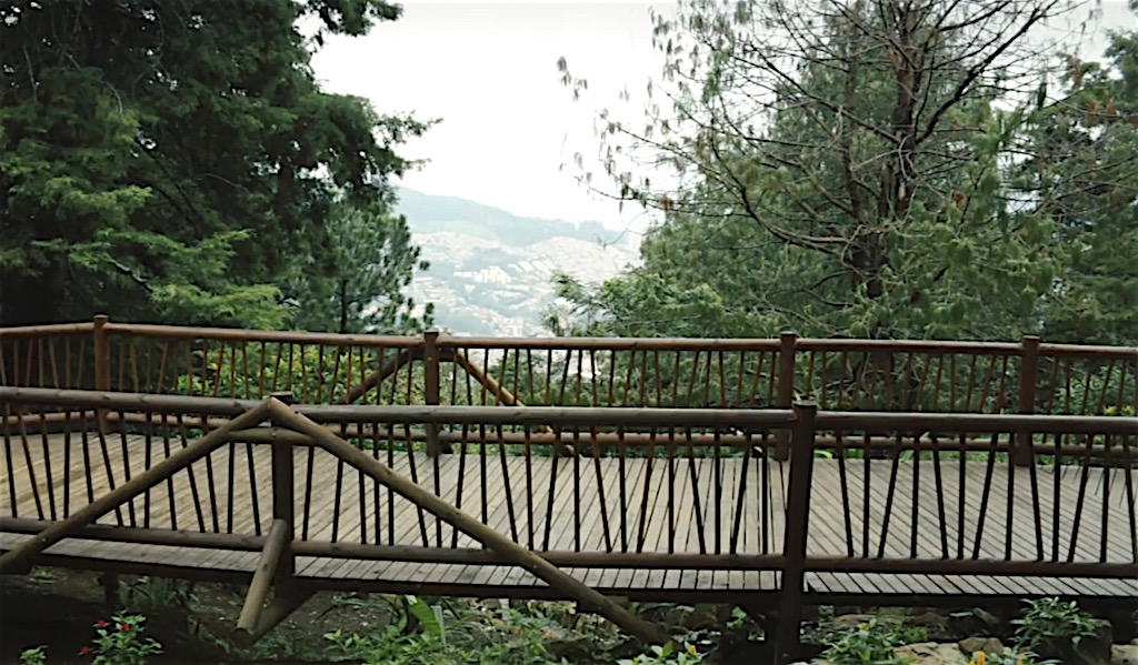 Cerro Pan de Azucar in Medellín With Incredible City Views