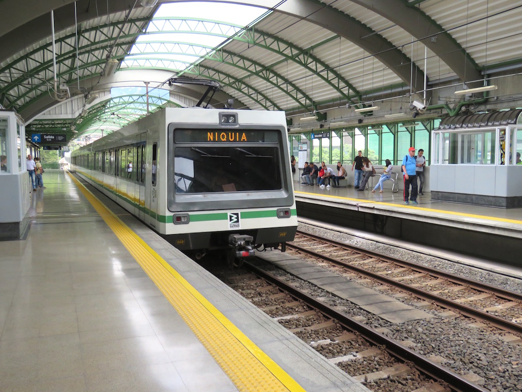 Medellín Metro Guide: Updated Guide with New 2022 Fares