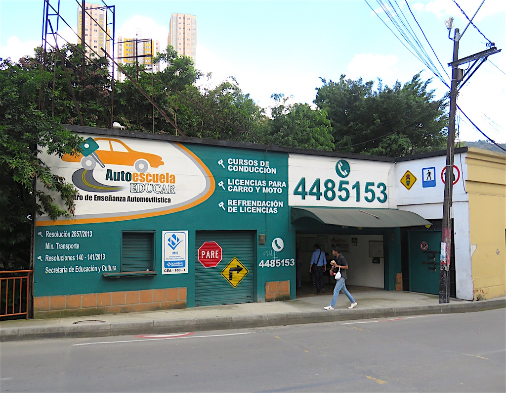 How to Get a Colombian Drivers License in Medellín and Colombia