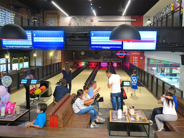 Bowling in Medellín: A Guide to the Bowling Alleys in the City