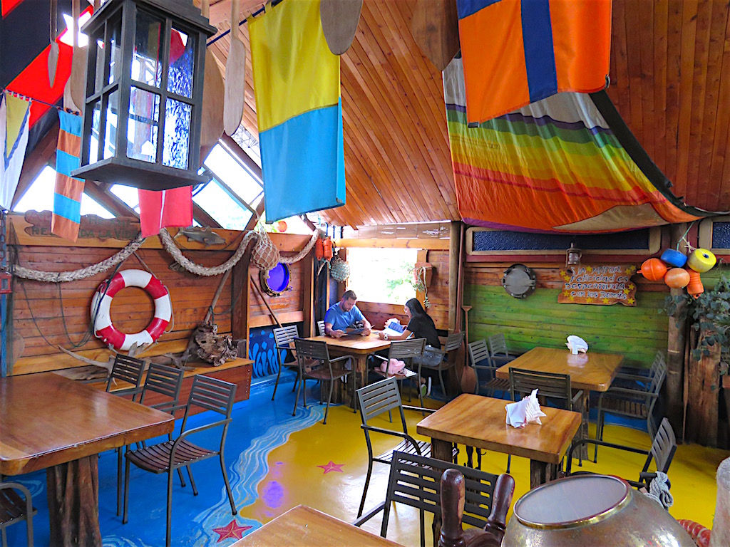 El Barco: A Hidden Gem Restaurant in Itagüí with Good Seafood