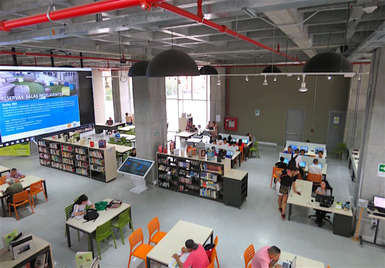 Sabaneta Library: A New Municipal Library Opens in Sabaneta, Colombia