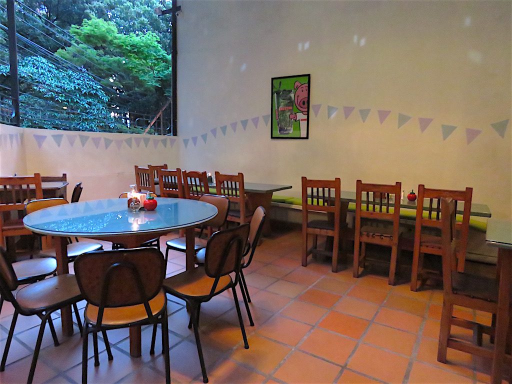 Mu Medellín: A Popular Restaurant with the Best Ribs in Medellín