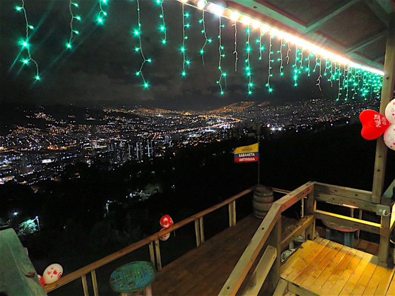 La Octava Maravilla: A Popular Restaurant with a View in Sabaneta